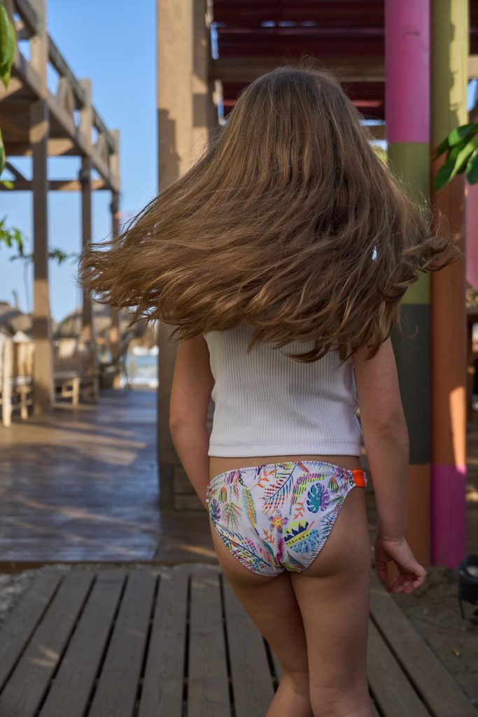 Culetín niña Plumas – Belen Zotano Swimwear